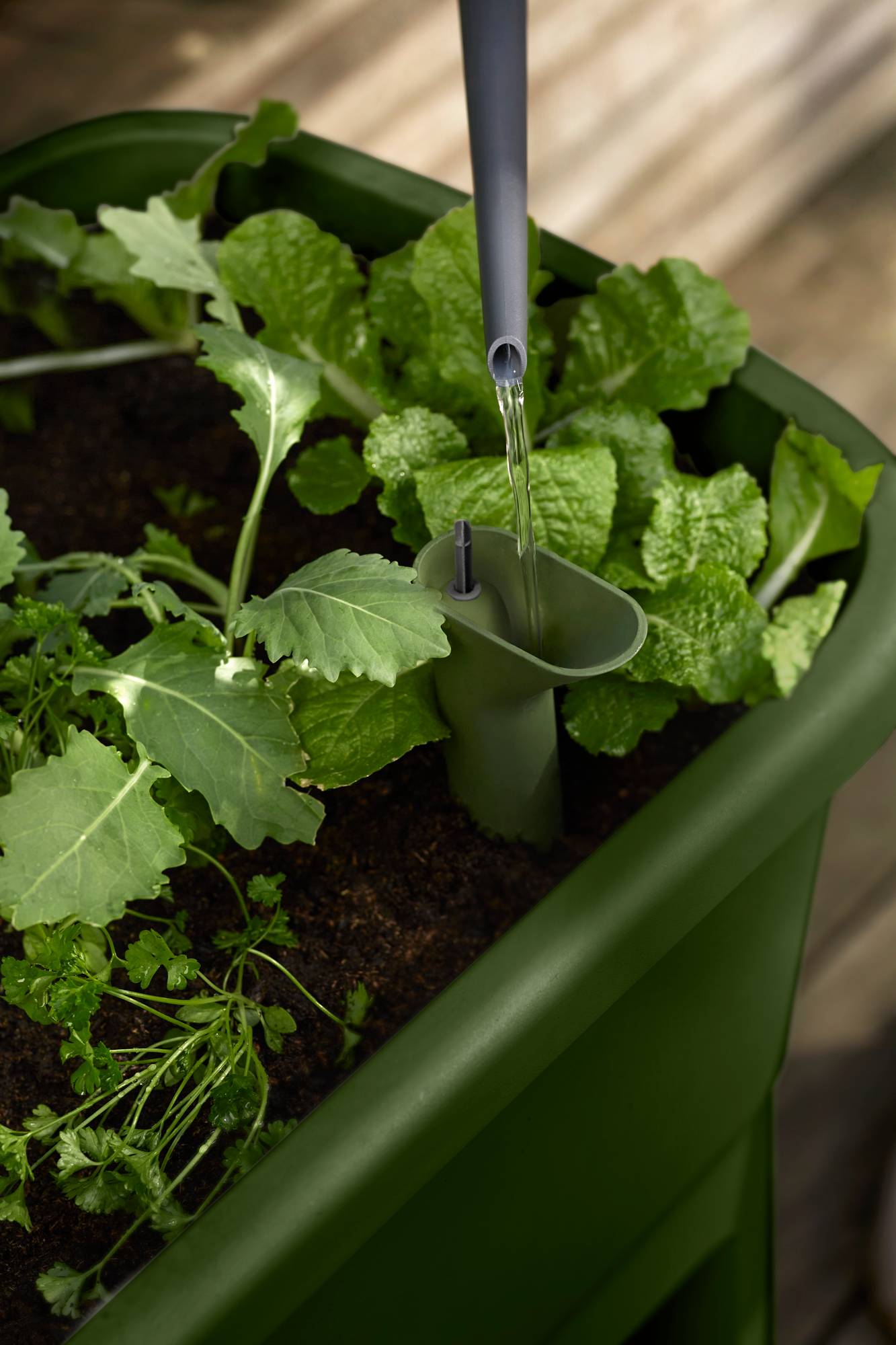 noa grow table moss green - elho® - Give room to nature