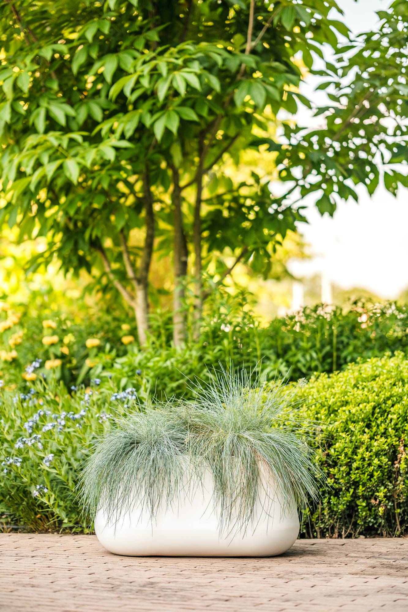 pure cone long wheels 75 white - elho® - Give room to nature